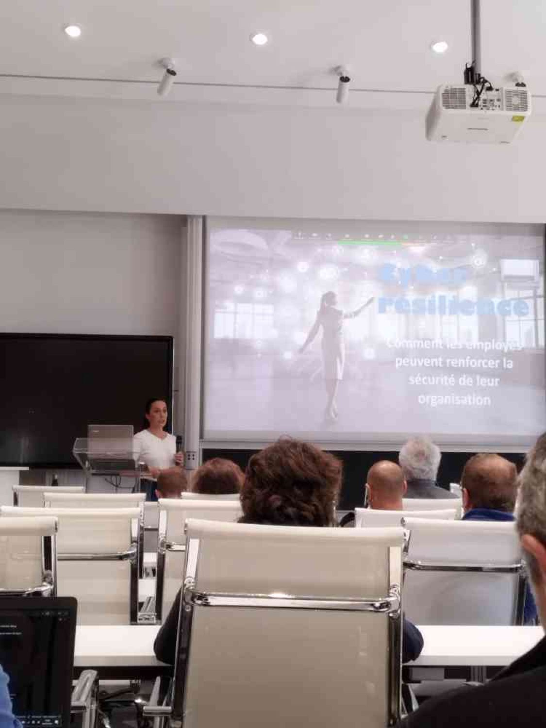 Interview de Aude Folcher - Blog NoHackMe